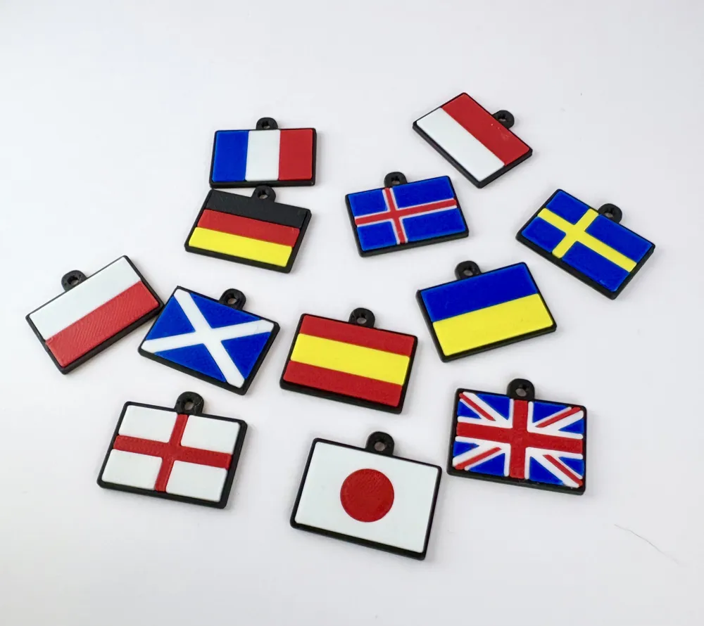Flag keyrings/charms different countries available by phoenix ...