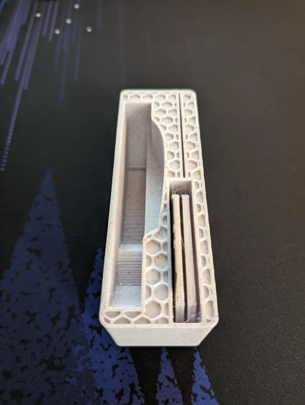 JerryRigEverything Knife Holder (+Gridfinity) by Schef - MakerWorld