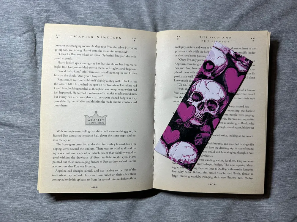 Skull Heart Hueforge Bookmarks - 2 sizes by Hey Ben MakerWorld ...