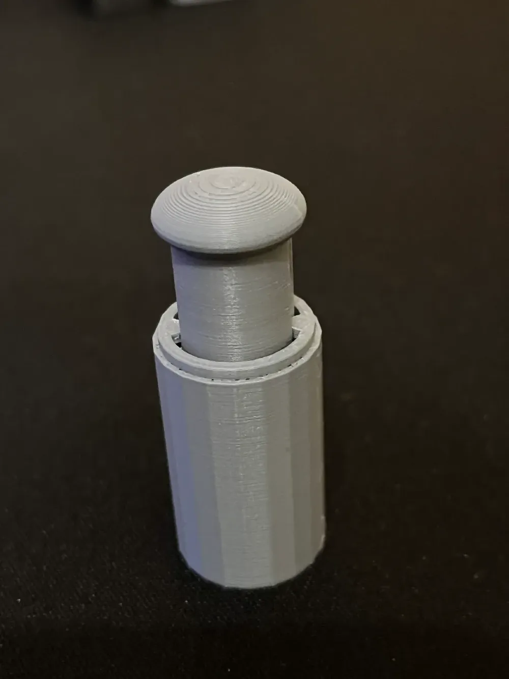 Print in Place Fidget Button by Fancy3D - MakerWorld