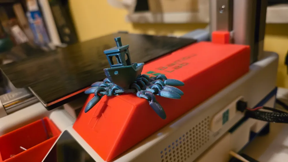 Bambu Benchy Crab walking collectible Articulated by smigi MakerWorld ...