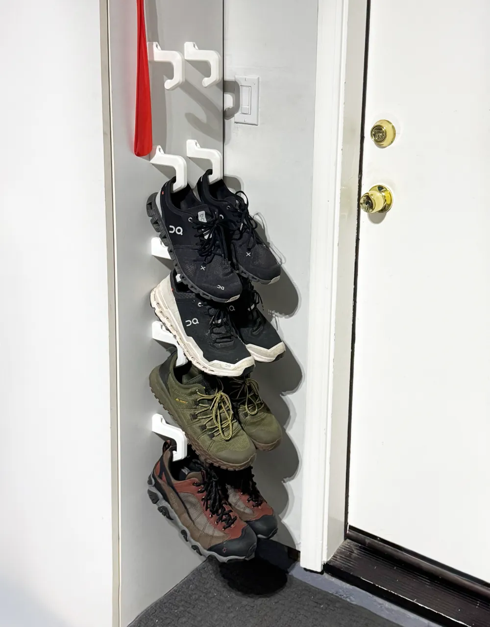 Wall-Mounted Shoe Hooks by Edwart MakerWorld: Download Free 3D Models