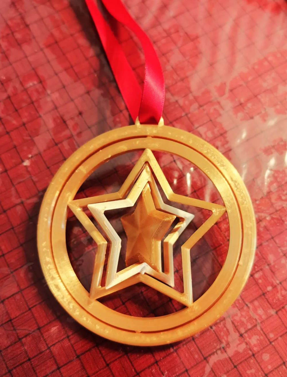 Spinning Christmas Ornament Star Gyro by Marwolaeth - MakerWorld