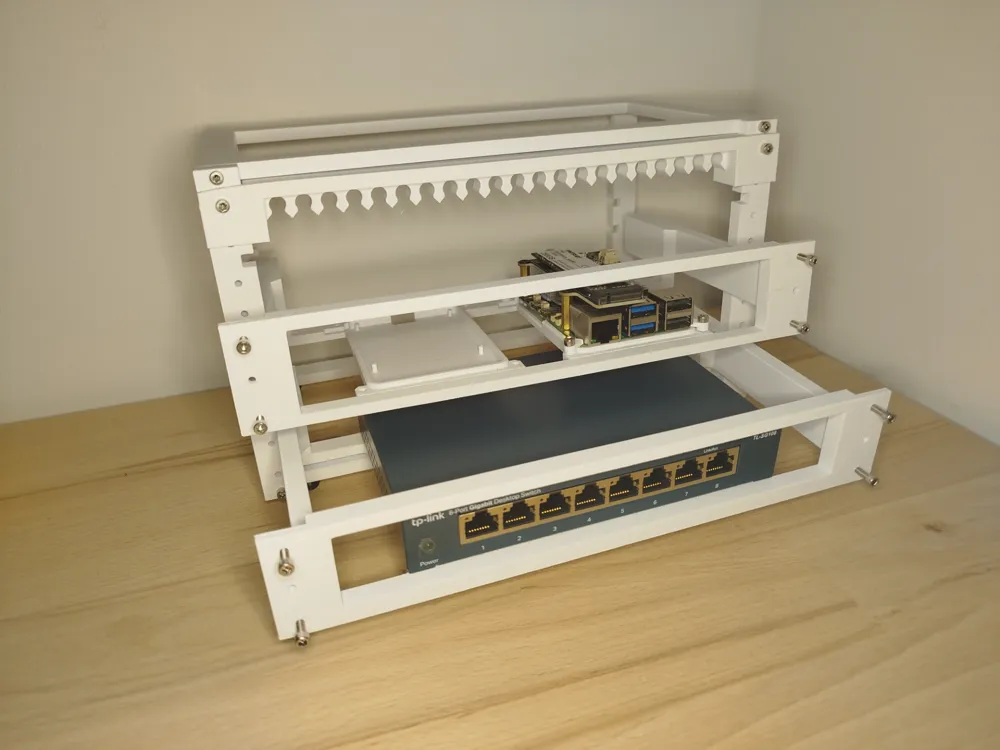 Modular Server Rack 10 inch by Concept by Luca - MakerWorld