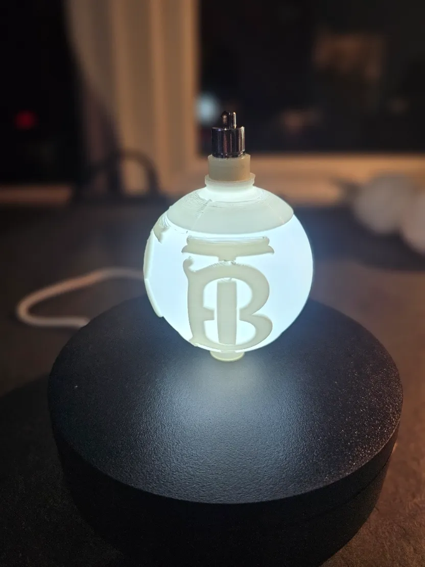 Burberry Christmas led bauble by Lungy Luke's 3D MakerWorld: Download ...