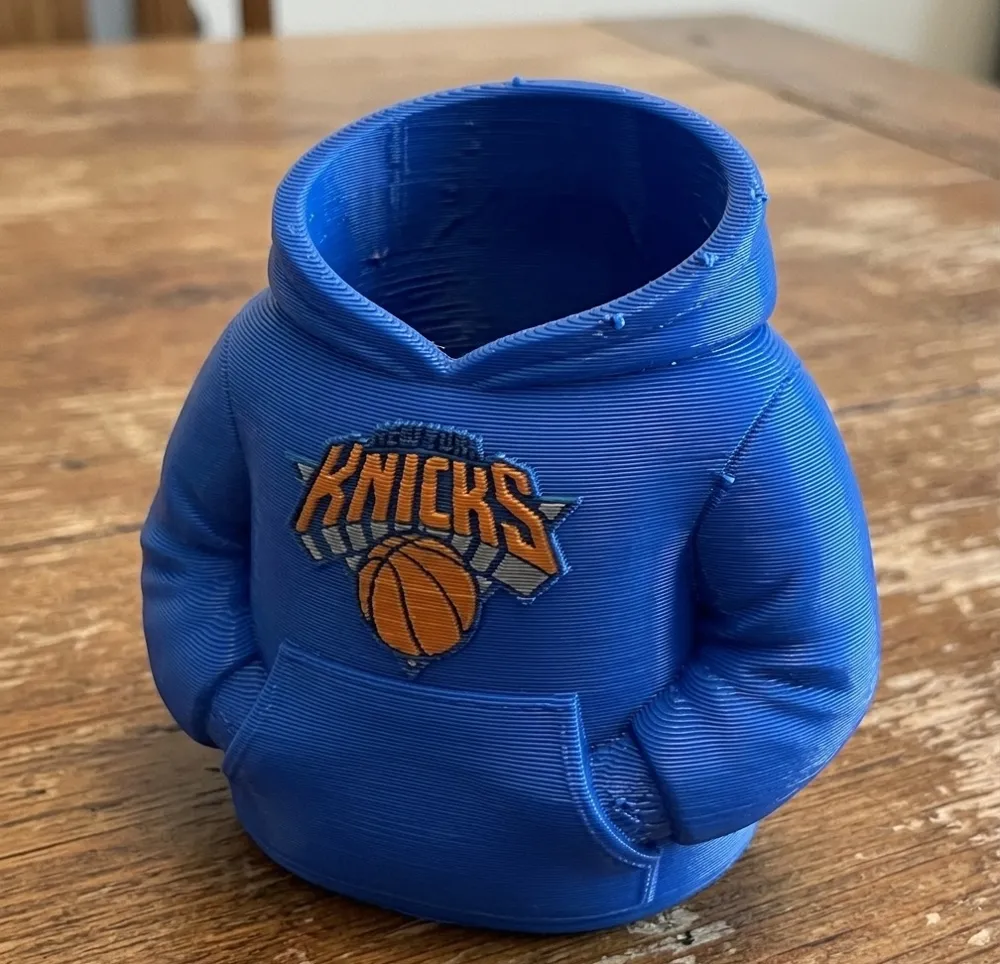 NEW YORK KNICKS HOODIE PEN HOLDER ORGANIZER - Free 3D Print Model ...