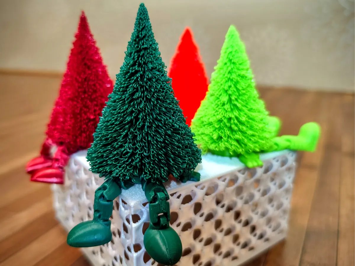 Christmas Tree with articulated legs - Christmas tree with articulated ...