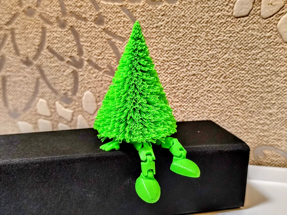 Christmas Tree with articulated legs - Christmas tree with articulated ...