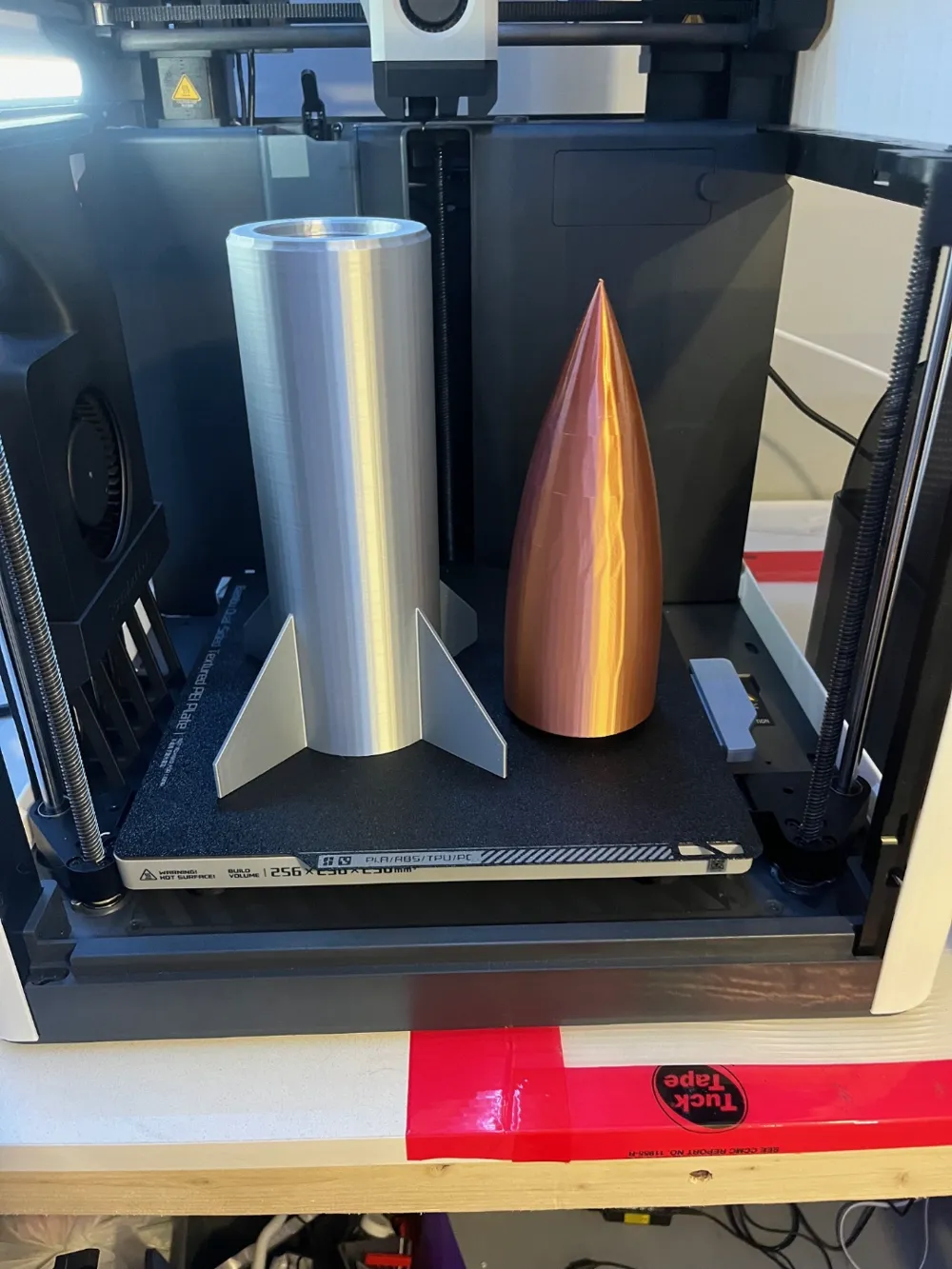 Rocket + secret stash, screwable warhead by Tommy Gun - MakerWorld