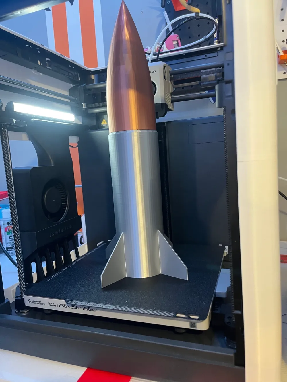 Rocket + secret stash, screwable warhead by Tommy Gun - MakerWorld