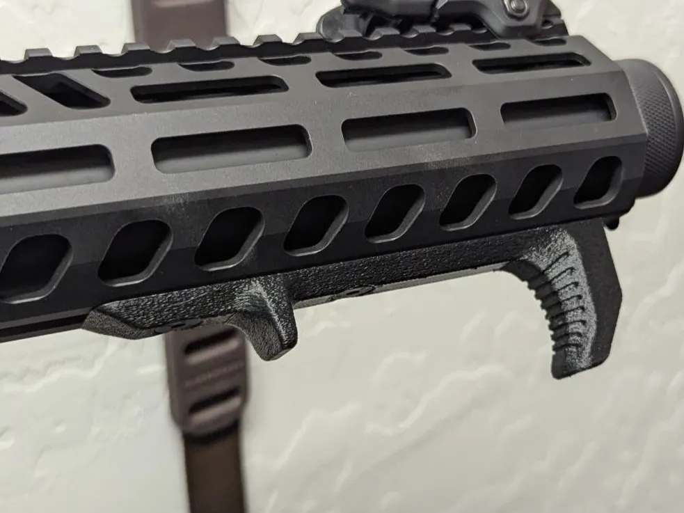 MLOK Hand Stop Kit (hand stop with finger nub) - Free 3D Print Model ...