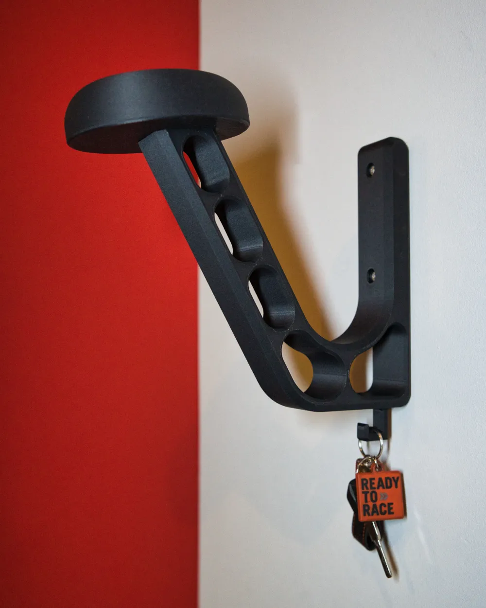 Helmet Holder Helmhalter - Free 3D Print Model - MakerWorld