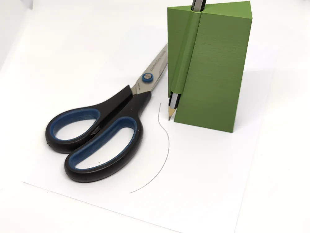 Tracing jig for tracing objects - Free 3D Print Model - MakerWorld