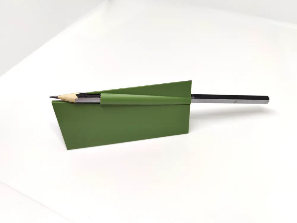 Tracing jig for tracing objects by Ravnoposeven MakerWorld: Download ...