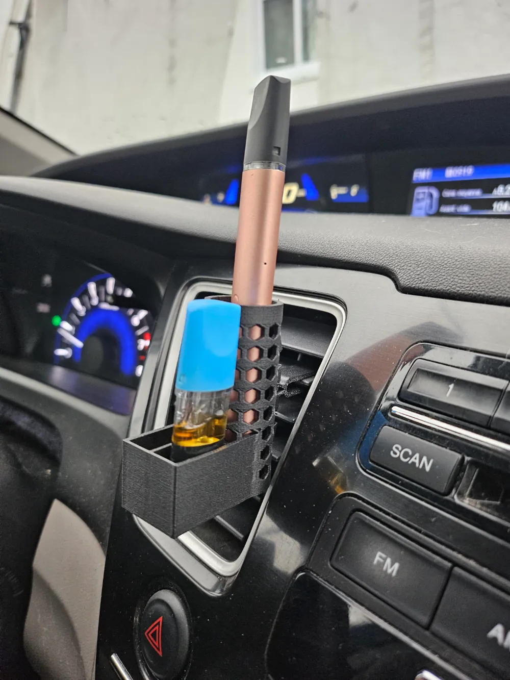 Vape-car-vent Holder+2x refil/glasses holder by Tommy Gun - MakerWorld
