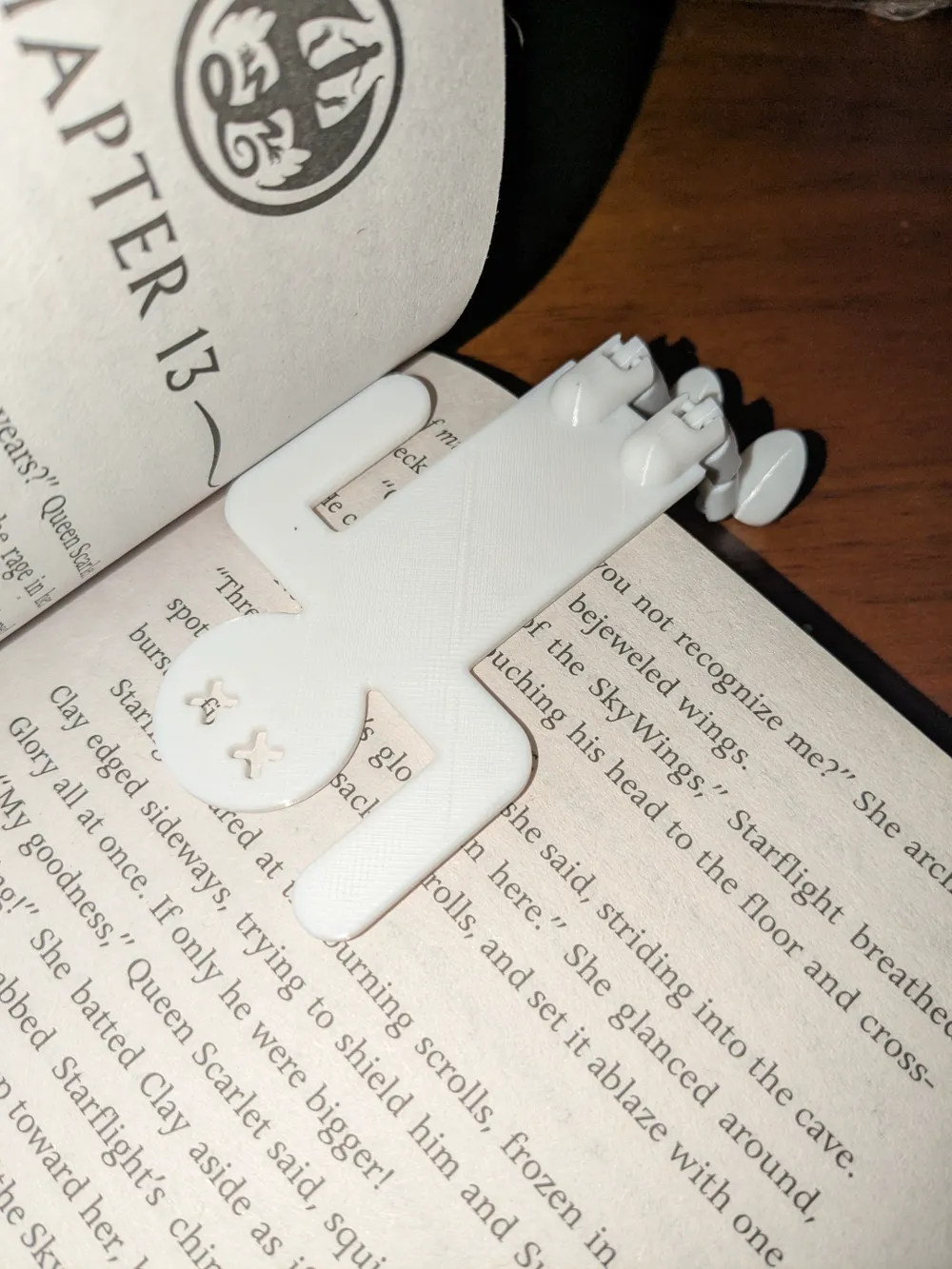 Articulated Leg Bookmark by sbrudz13 MakerWorld: Download Free 3D Models