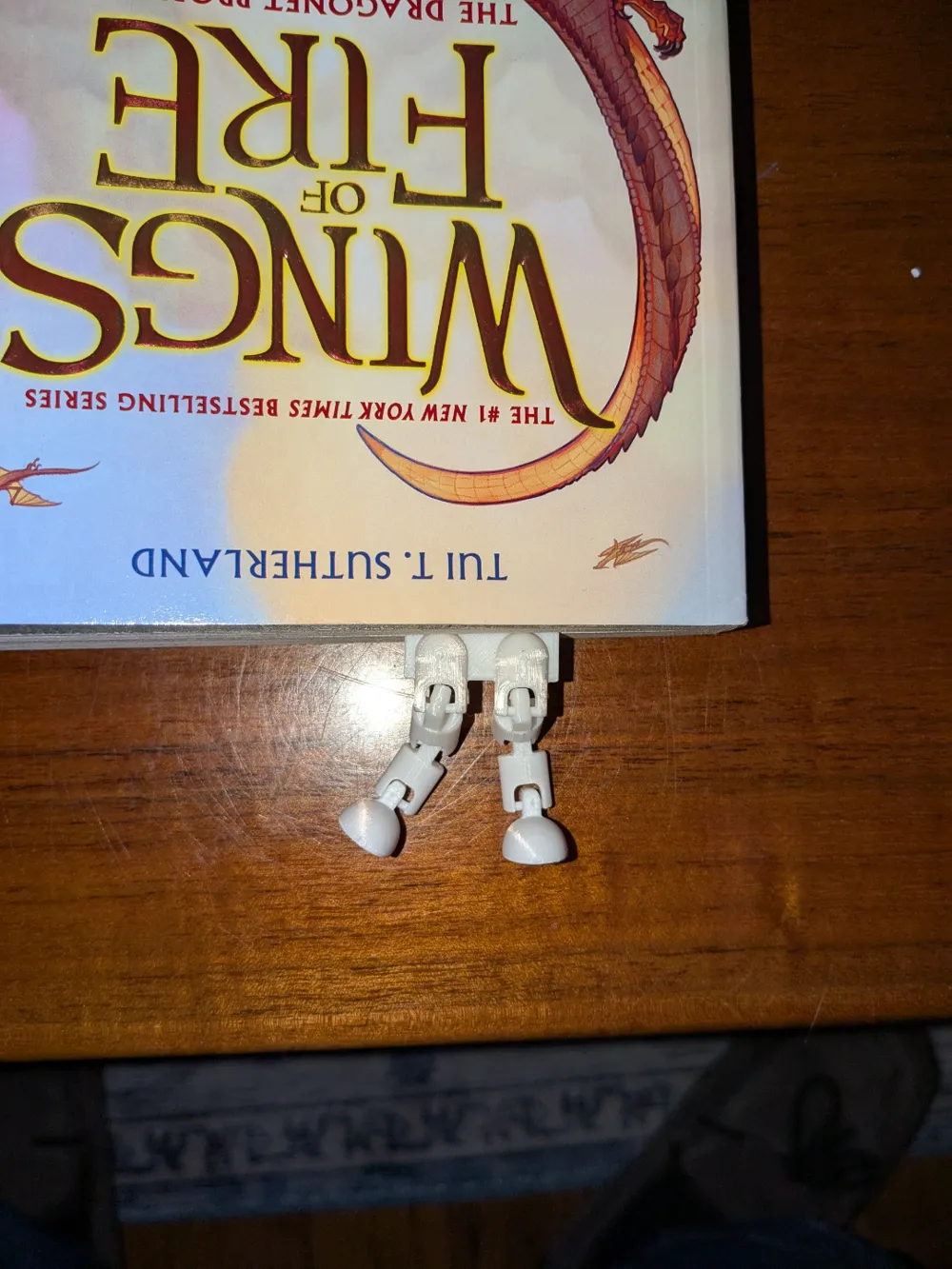 Articulated Leg Bookmark by sbrudz13 MakerWorld: Download Free 3D Models