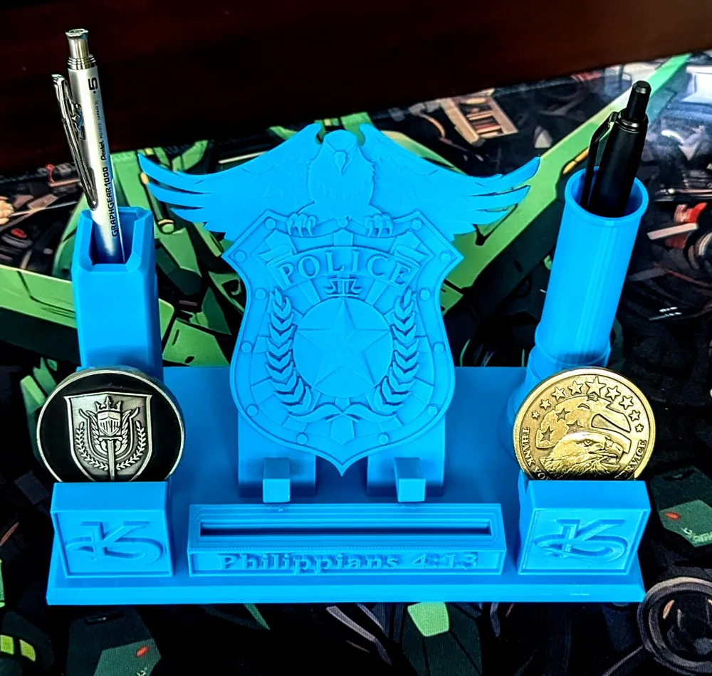 Police Officer Desk Display by Logan Krul MakerWorld: Download Free 3D ...