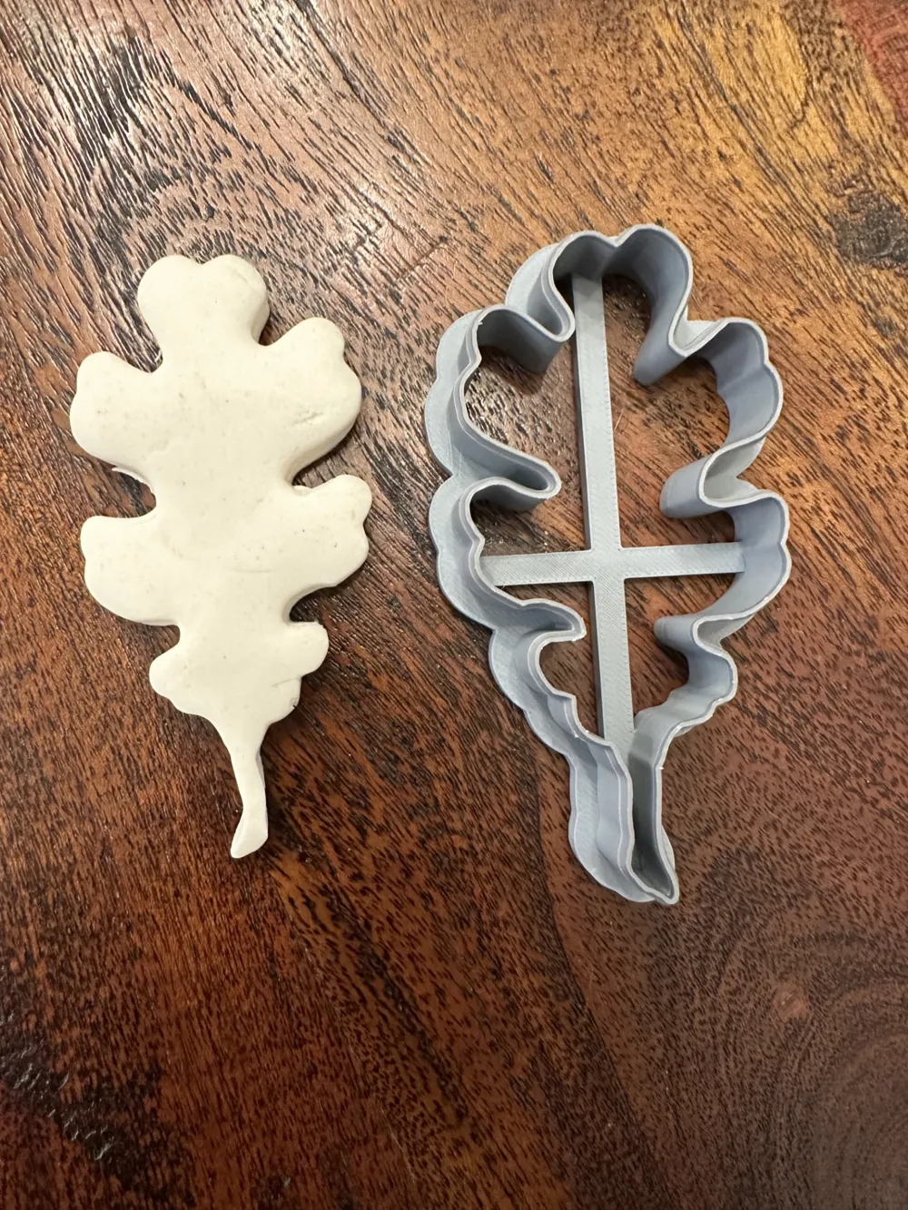 Oak Leaf Cookie Cutter by Levi Perryman MakerWorld: Download Free 3D Models