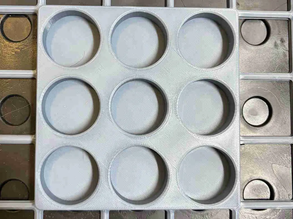 Gridfinity Bins for Tamiya 10Ml Paints by iglord MakerWorld: Download ...