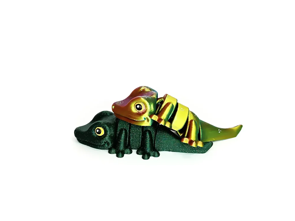 Cute Flexible Gecko (Toy, Keychain & Magnet) by Valeria Momo & Mattia ...