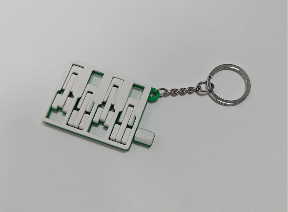 Articulated Engine Keychain by TianFu MakerWorld: Download Free 3D Models