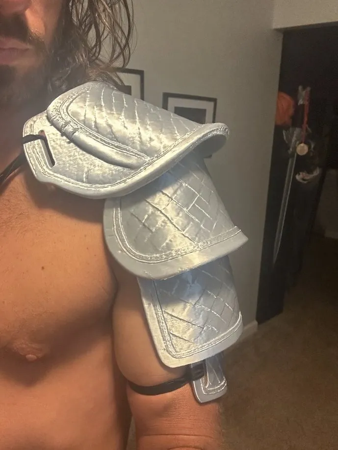 Scaled or Crosshatched leather Pauldron Archer - Free 3D Print Model ...