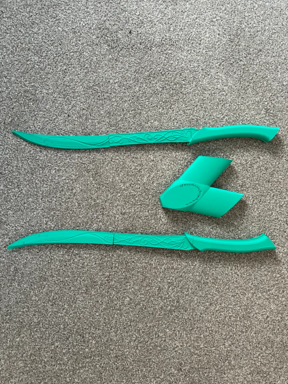 Lord of the Rings Legolas' Swords and Sheath by TAH3DGeek - MakerWorld