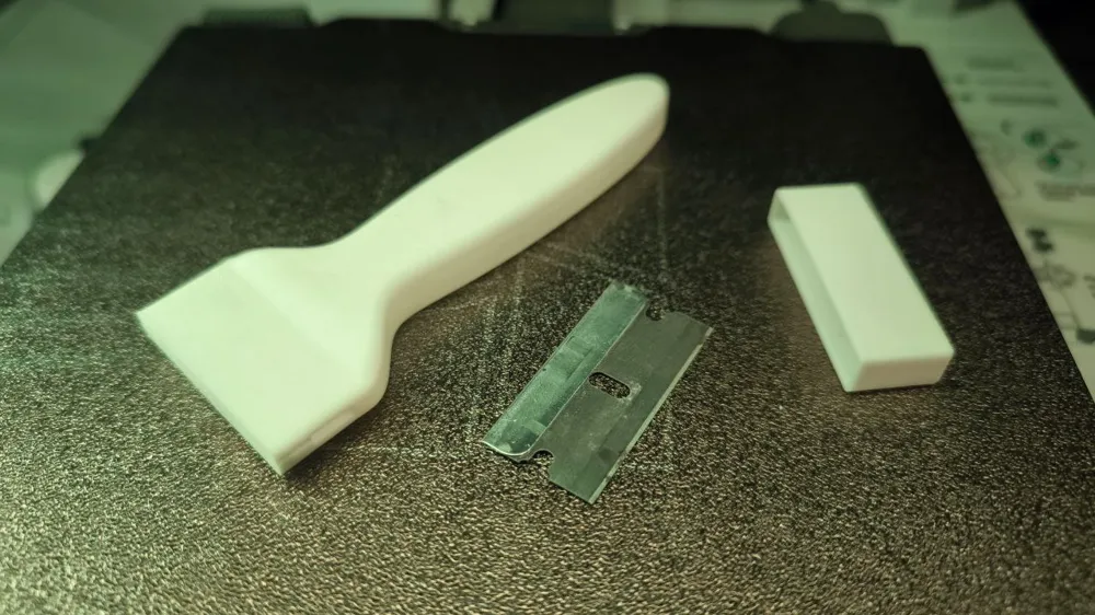 Window scraper by Crack3nd MakerWorld: Download Free 3D Models