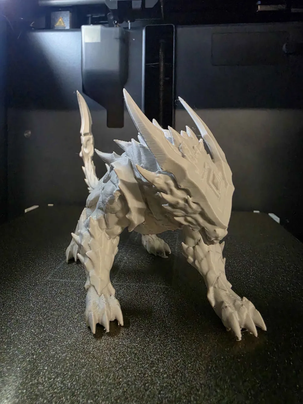 Umbraelys – The Voidstalker - Free 3D Print Model - MakerWorld