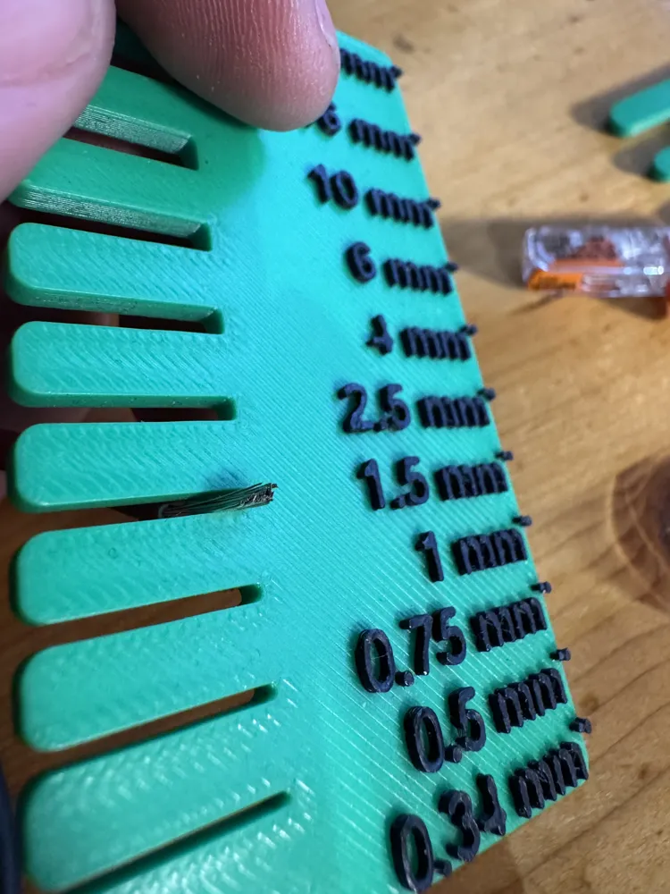 Wire Gauge - Wire Cross-Section Measuring Template - Free 3D Print ...