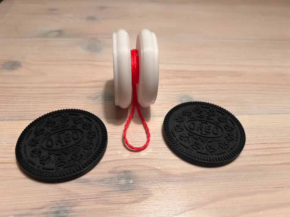 Yo-Yo im Oreo Look by MacMarco MakerWorld: Download Free 3D Models