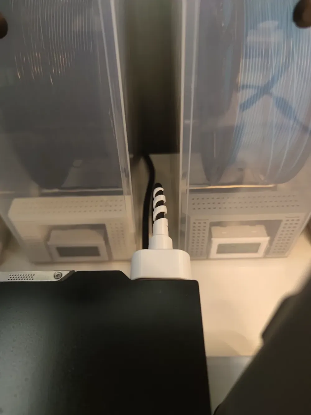 A1 mini Heat Bed Cable Flexible Protector/Guide by Chrrrg - MakerWorld