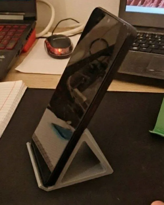 Industrial Style Phone Stand - Free 3D Print Model - MakerWorld