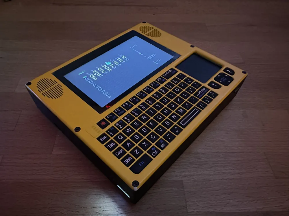 Cyberdeck – Raspberry Pi 4/5 by chrisicksix MakerWorld: Download Free ...