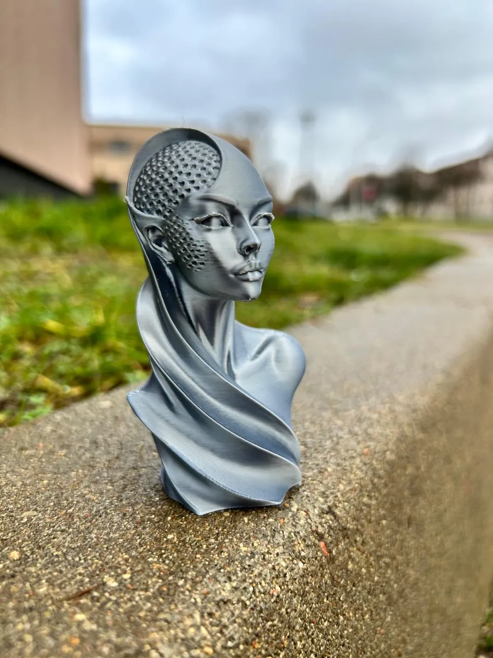 women decor - Free 3D Print Model - MakerWorld