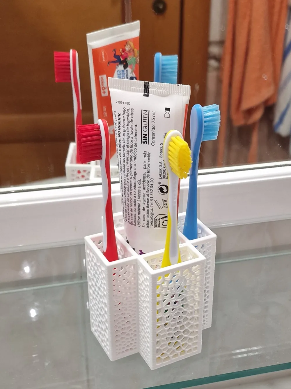 Children's toothbrush and toothpaste cup - Free 3D Print Model - MakerWorld