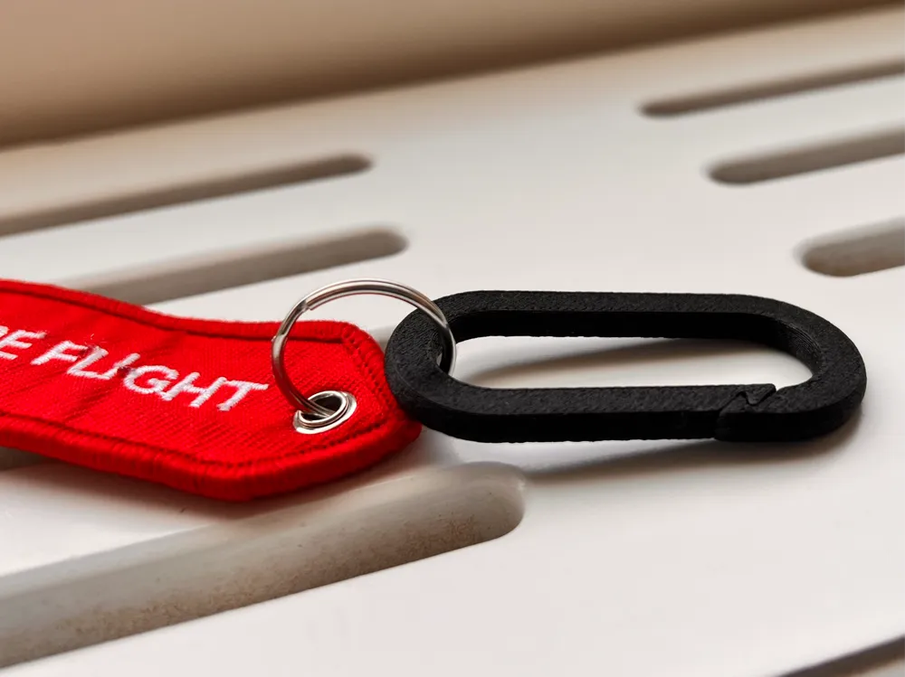 Strong Modern Carabiner by Emilio - MakerWorld