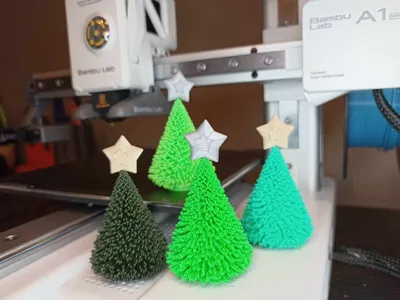 Tiny Christmas Tree With a Star by VD15 - MakerWorld