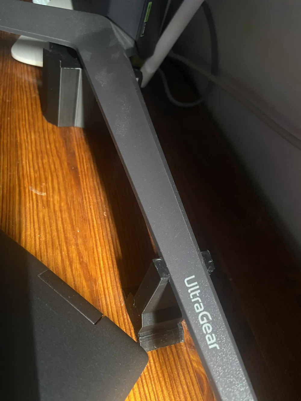LG (UltraGear) monitor arm riser by M0dii MakerWorld: Download Free 3D ...