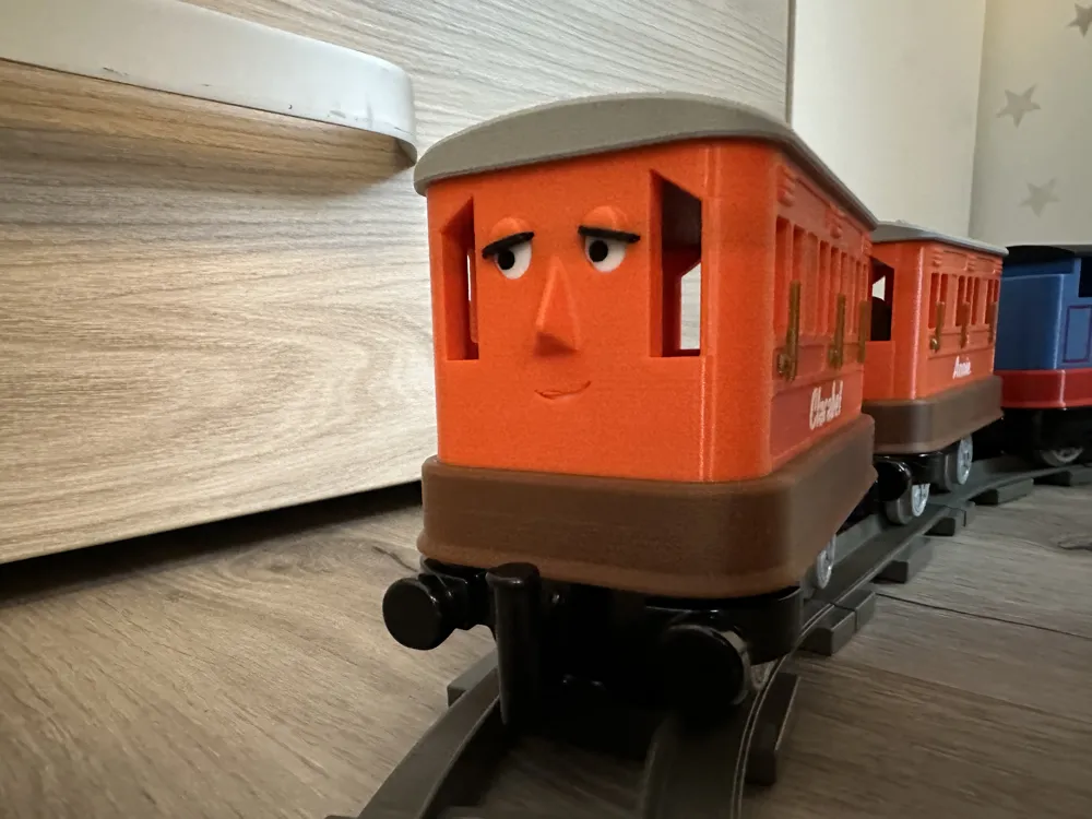 DUPLO Coach Annie - Thomas the Tank Engine 10874/5 by BOFH1337 ...