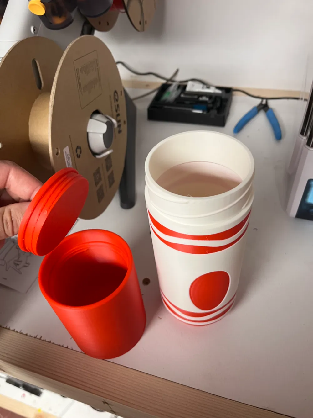 Marker Container by DatBoi302MakerWorld: Download Free 3D Models