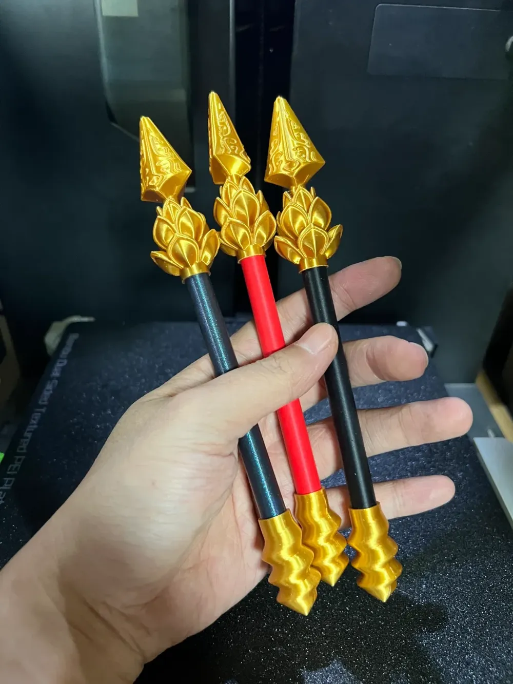 Nezha-Fire-tipped Spear Pen + Universe Circle and Universe Silk Mobile ...