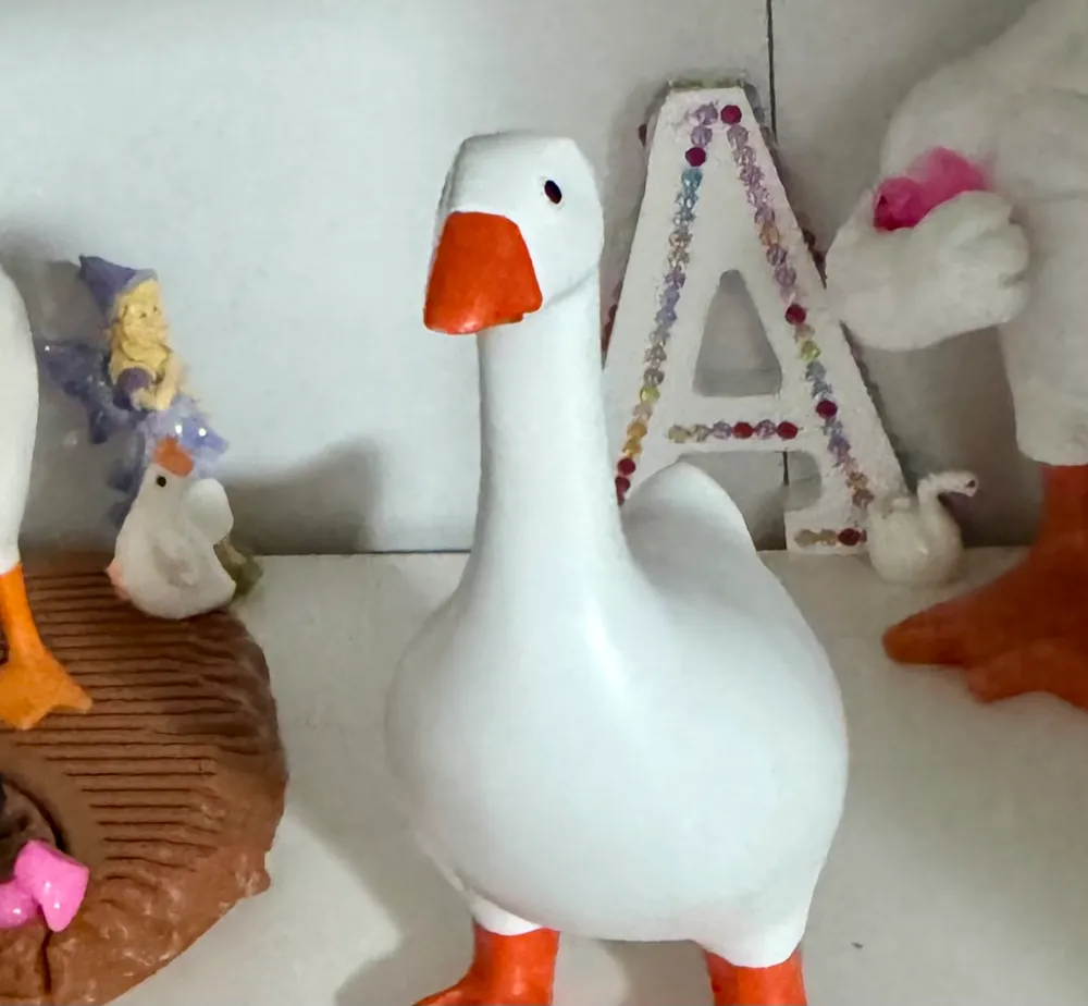 Untitled Goose Game Character - The Entitled Goose Remixed by vidguide ...