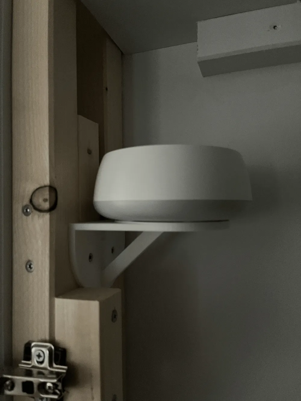 Wallmount for TP-Link Deco BE3600 - Free 3D Print Model - MakerWorld