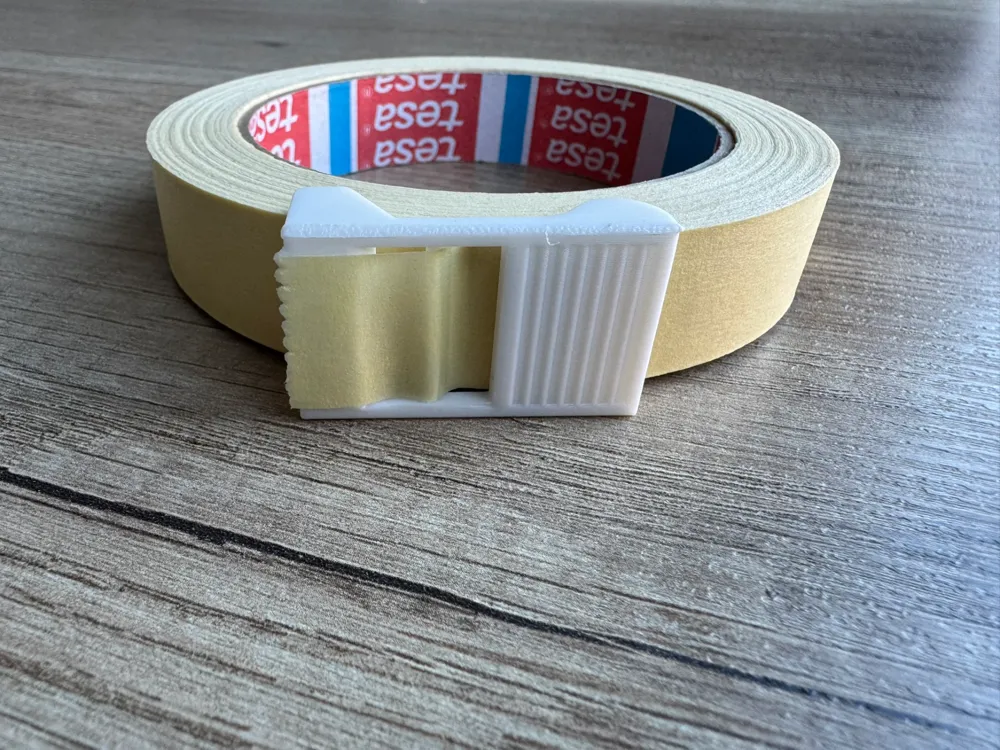 Masking tape cutter - small and easy! by rafbanaan - MakerWorld