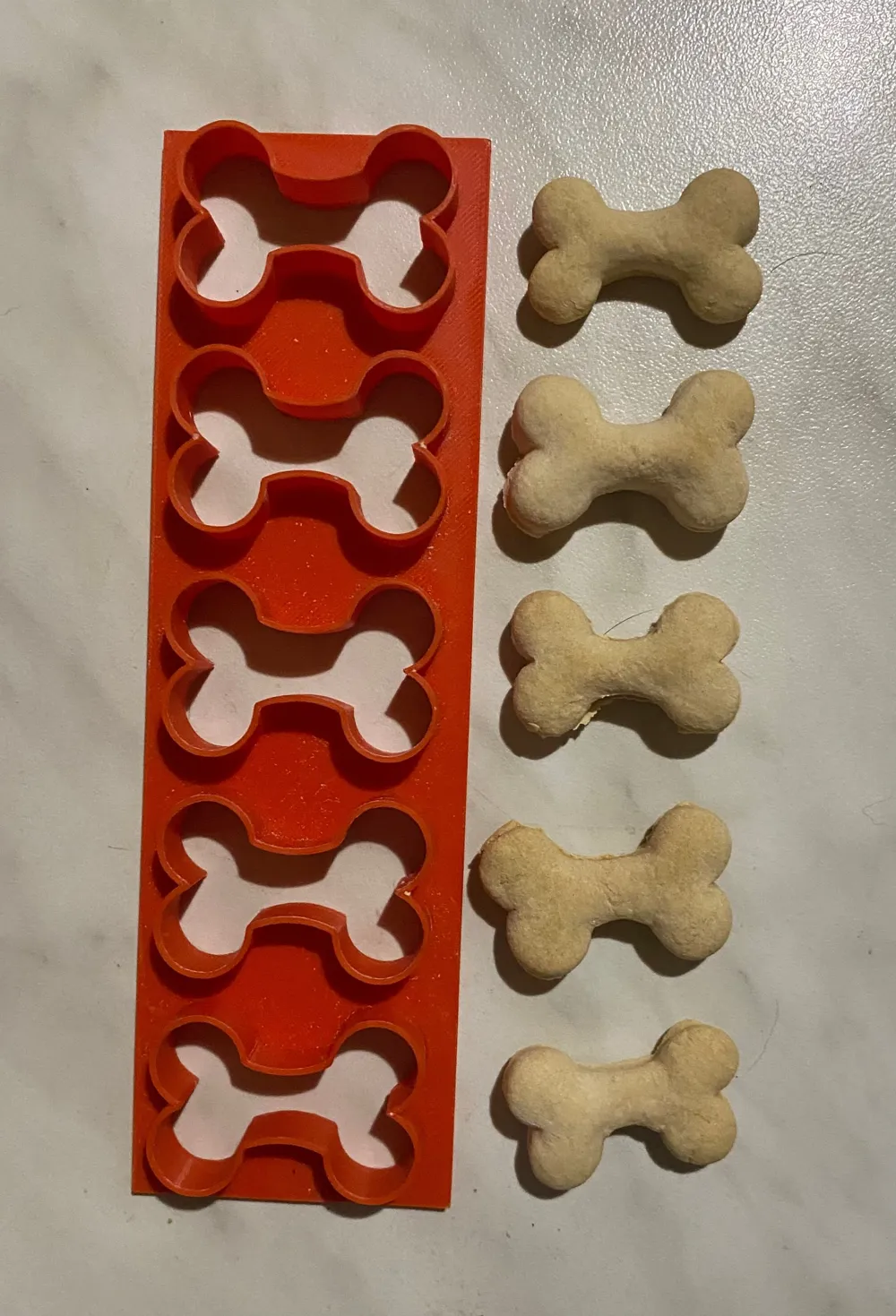 Cookie cutter bone-shaped - Free 3D Print Model - MakerWorld