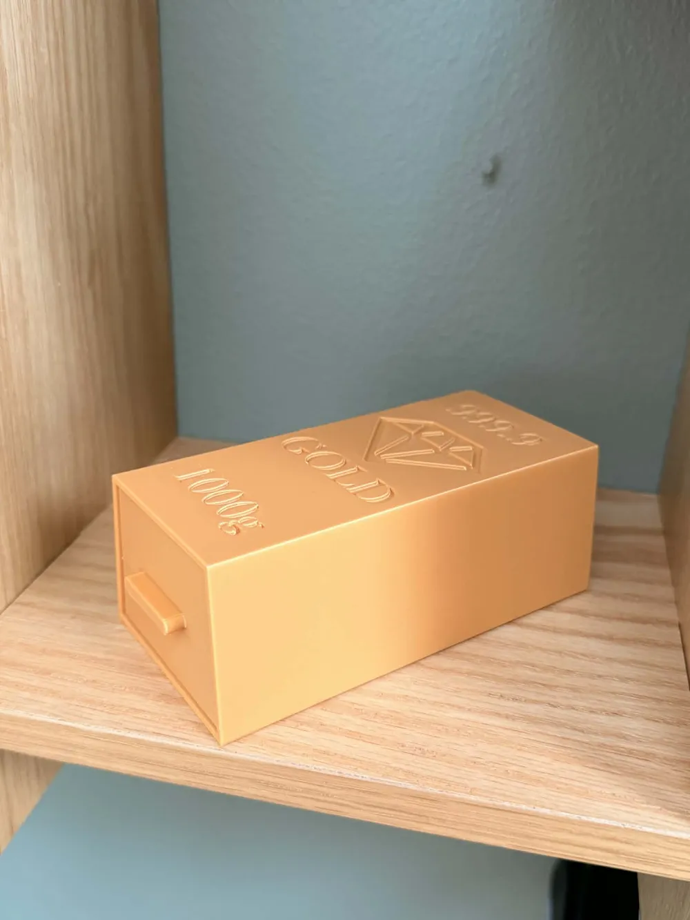 Goldbar coin hide - Free 3D Print Model - MakerWorld