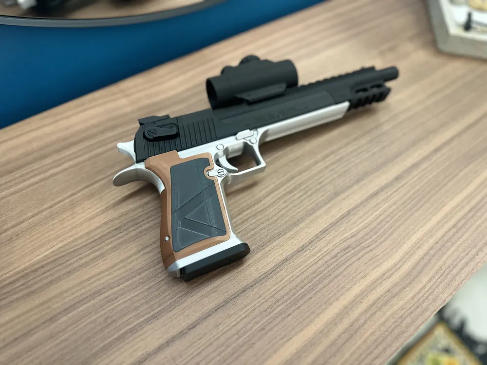 Resident Evil 2 - Desert Eagle Lightning Hawk Mod. - Free 3D Print ...