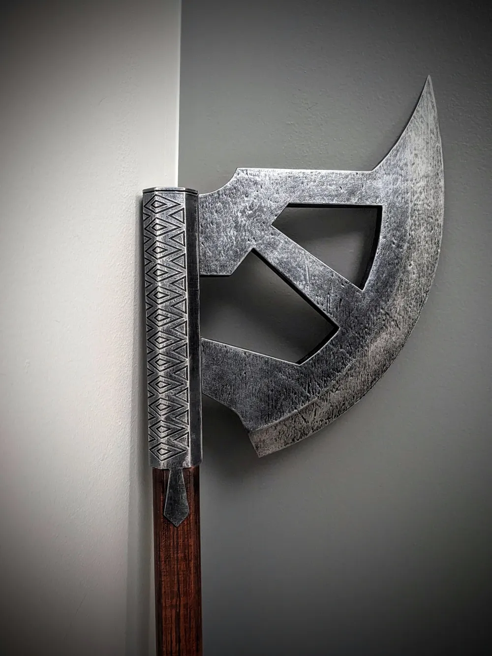 Gimli's Walking Axe - Free 3D Print Model - MakerWorld